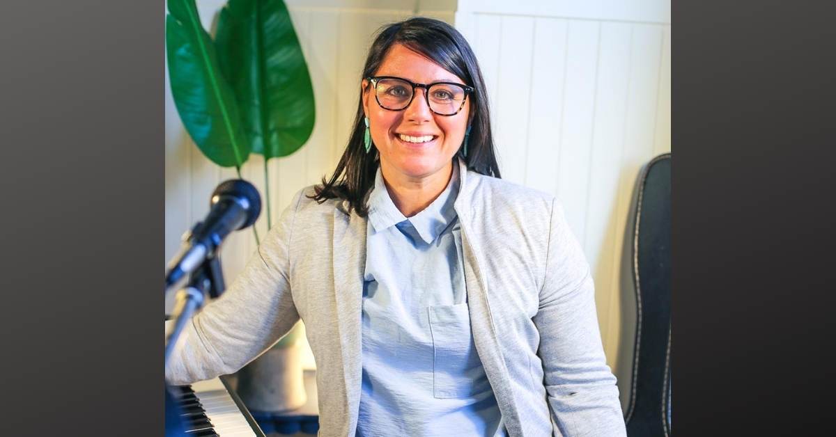 Episode 239 - Fearless Singing With Becky Gilhespie - John Henny Vocal ...