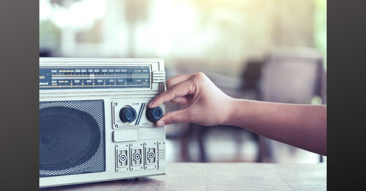 Episode 252 - Stop Listening To This Podcast - John Henny Vocal Studio